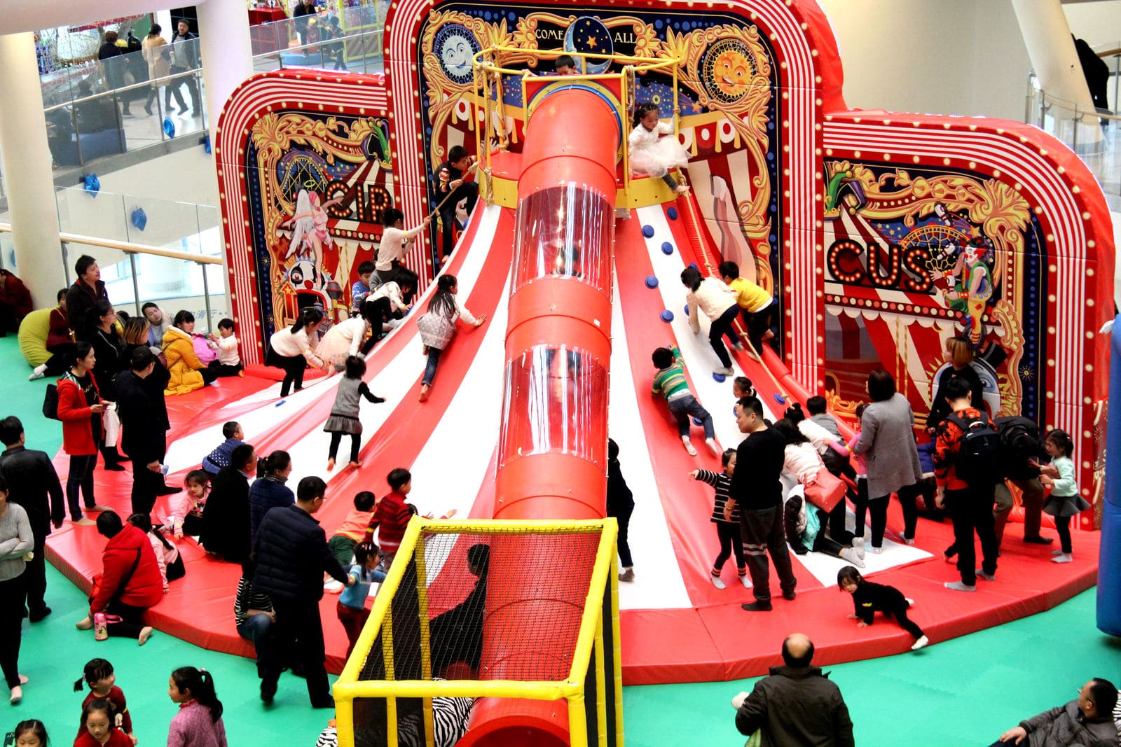Volcano Slide Equipment | Manufacturer & Supplier | Funlandia