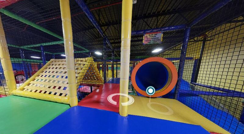 Luv 2 Play Sutton (Sutton) - Funlandia