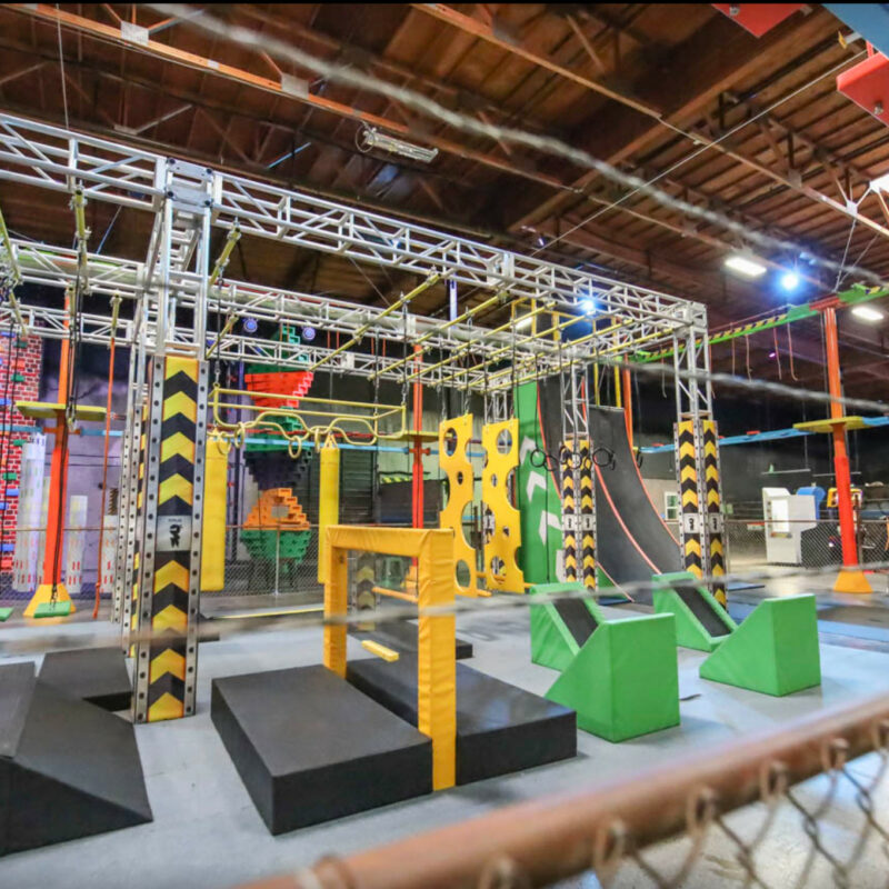 Lost Worlds Adventures - Funlandia