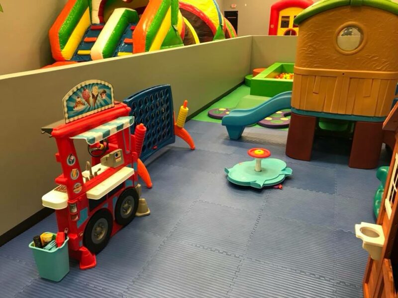 Funky Monkey Playland - Funlandia