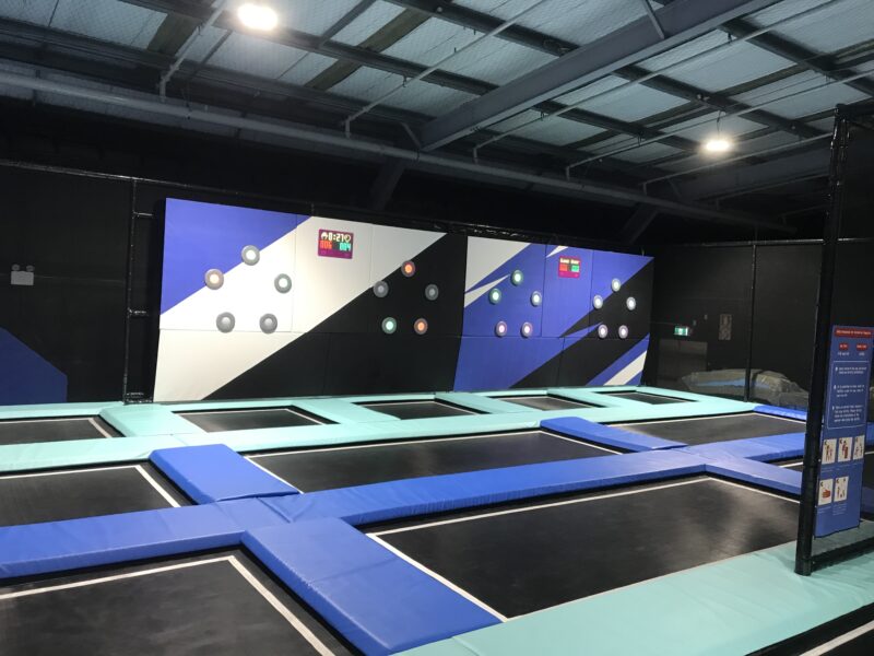 Live Wire Entertainment - Funlandia