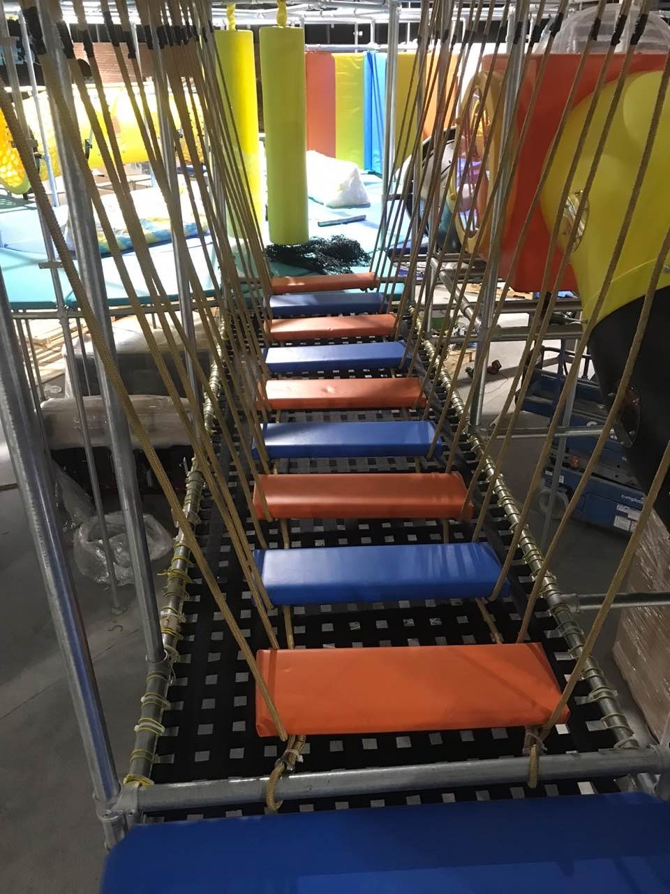 LIVE WIRE ENTERTAINMENT