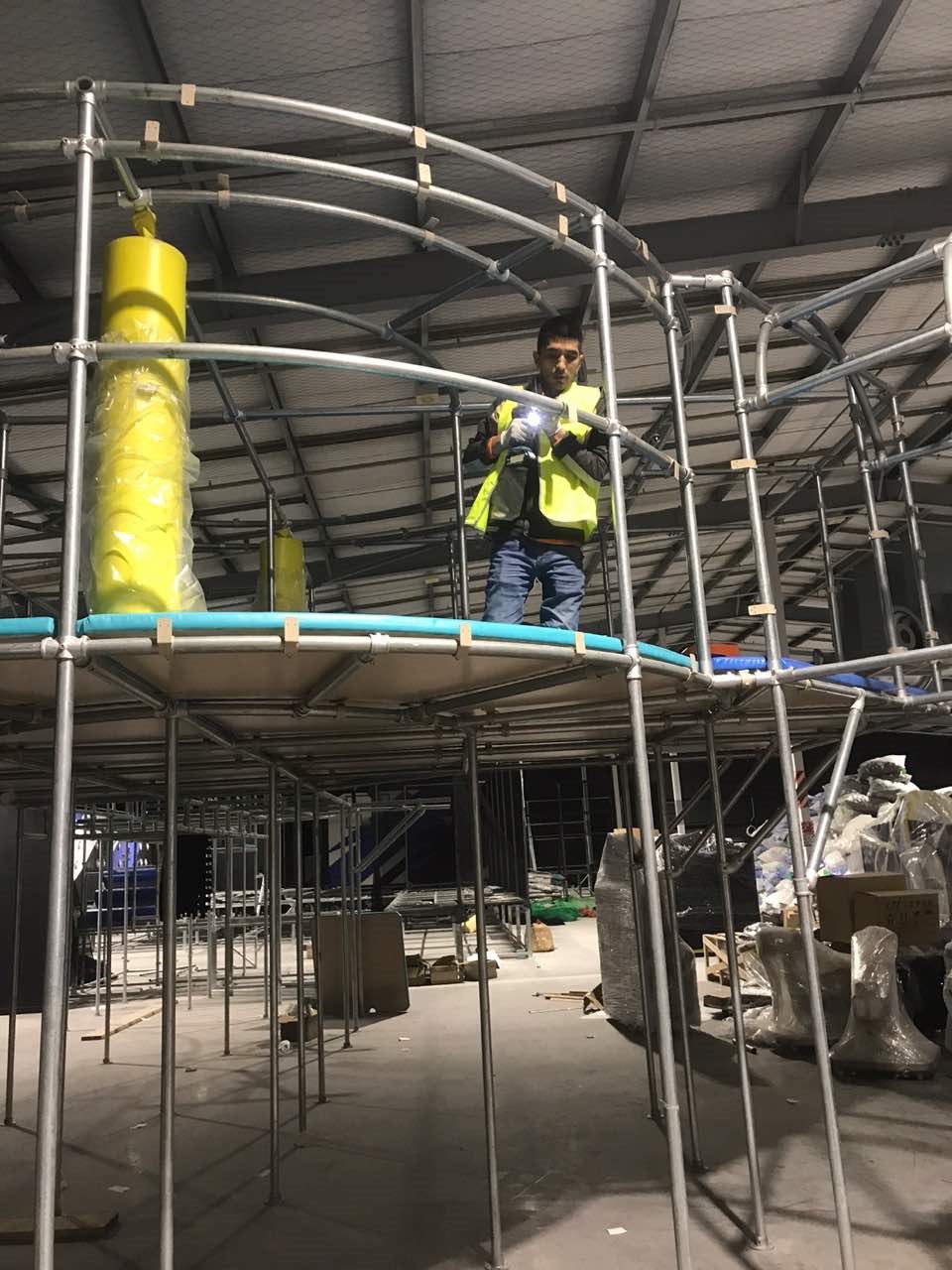 LIVE WIRE ENTERTAINMENT